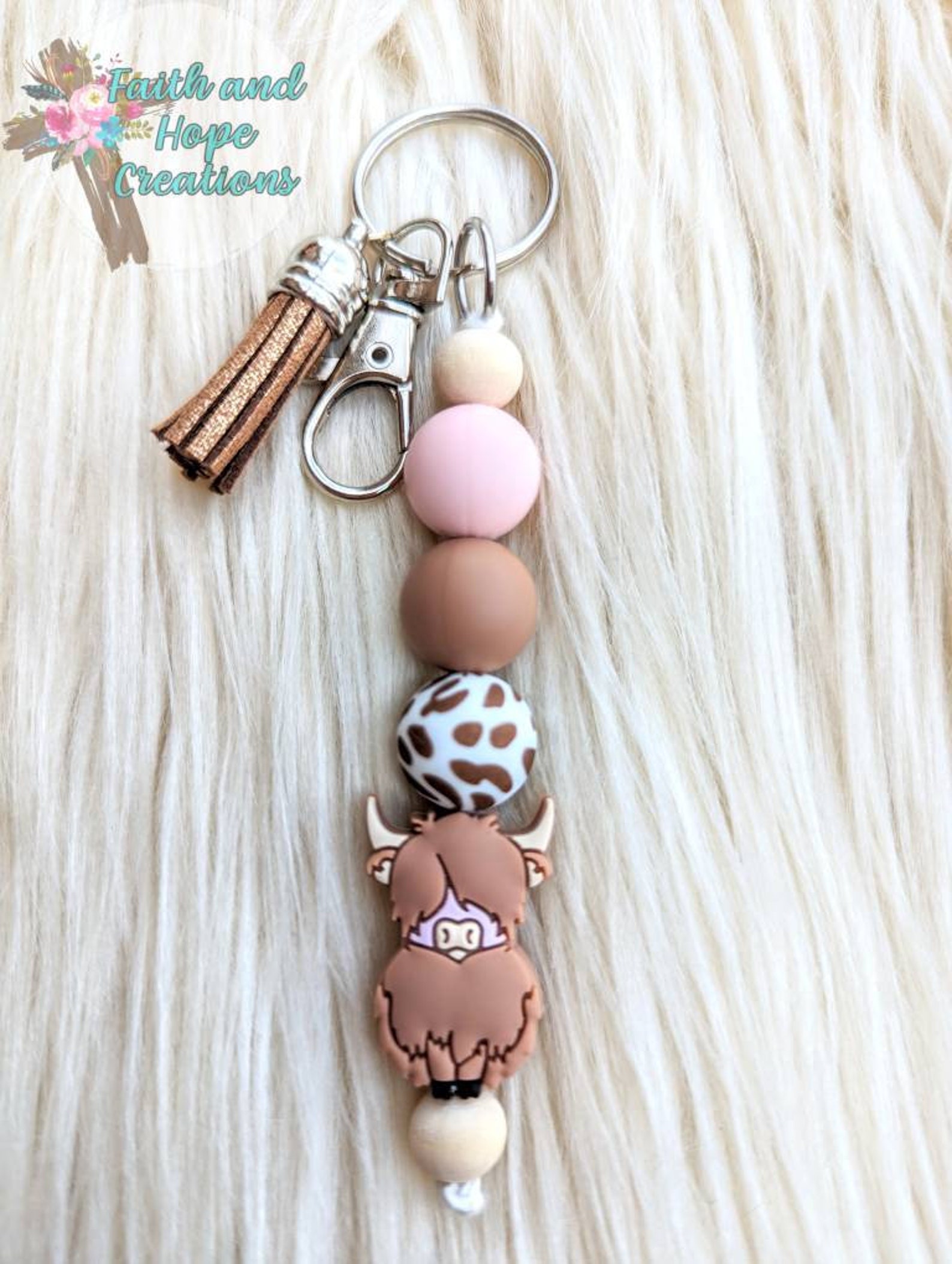 Beaded Highland Cow Keychain, Beaded Keychain Animal, Beaded Keychain ...