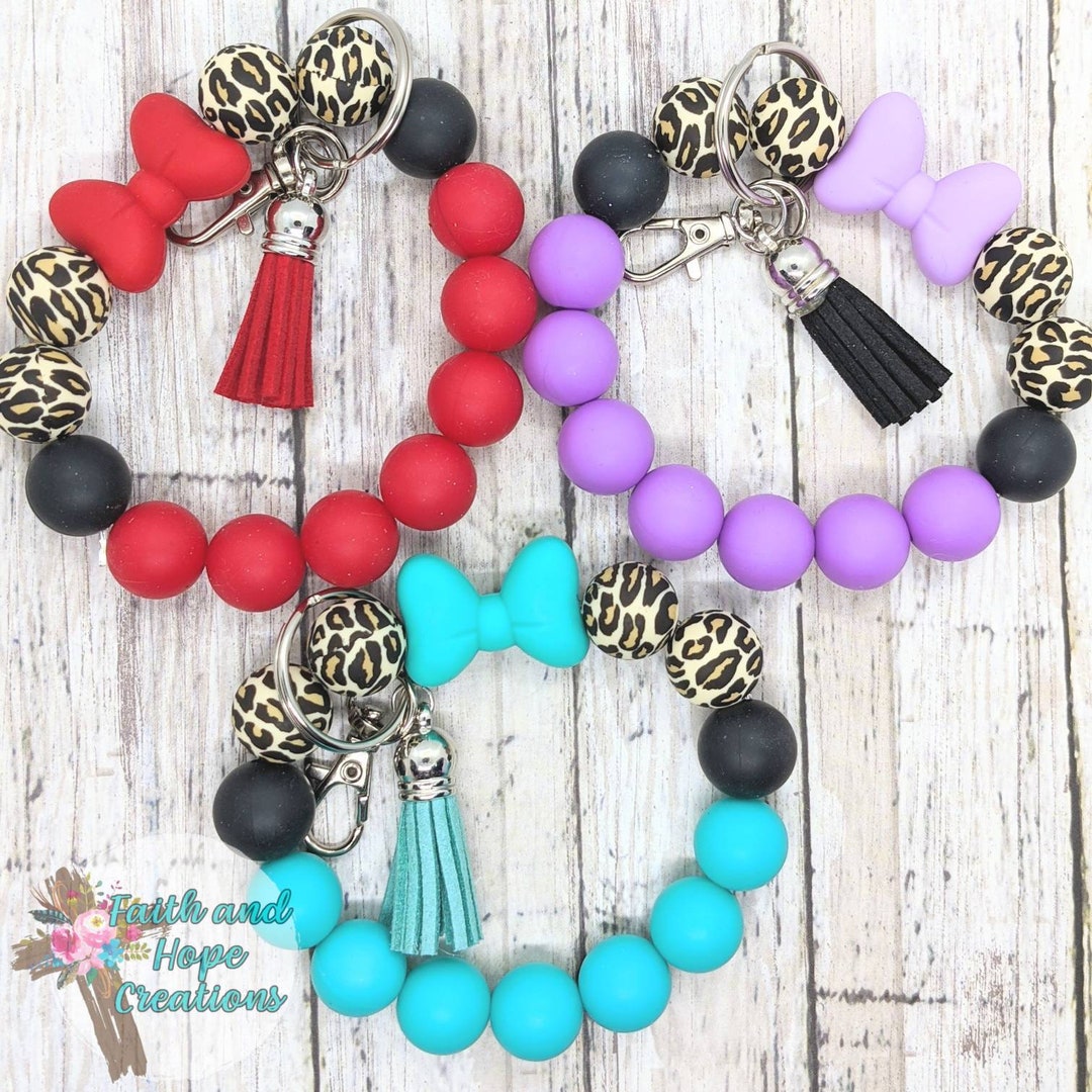 Beaded Leopard Print With Bow Keychain Bracelet - Etsy