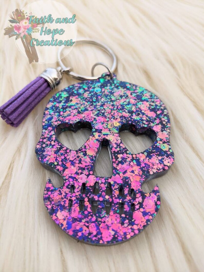 Glitter Skull Keychain - Etsy