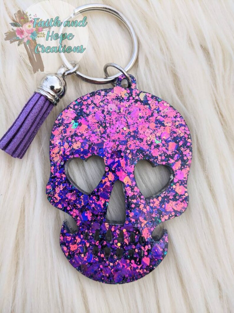 Glitter Skull Keychain - Etsy