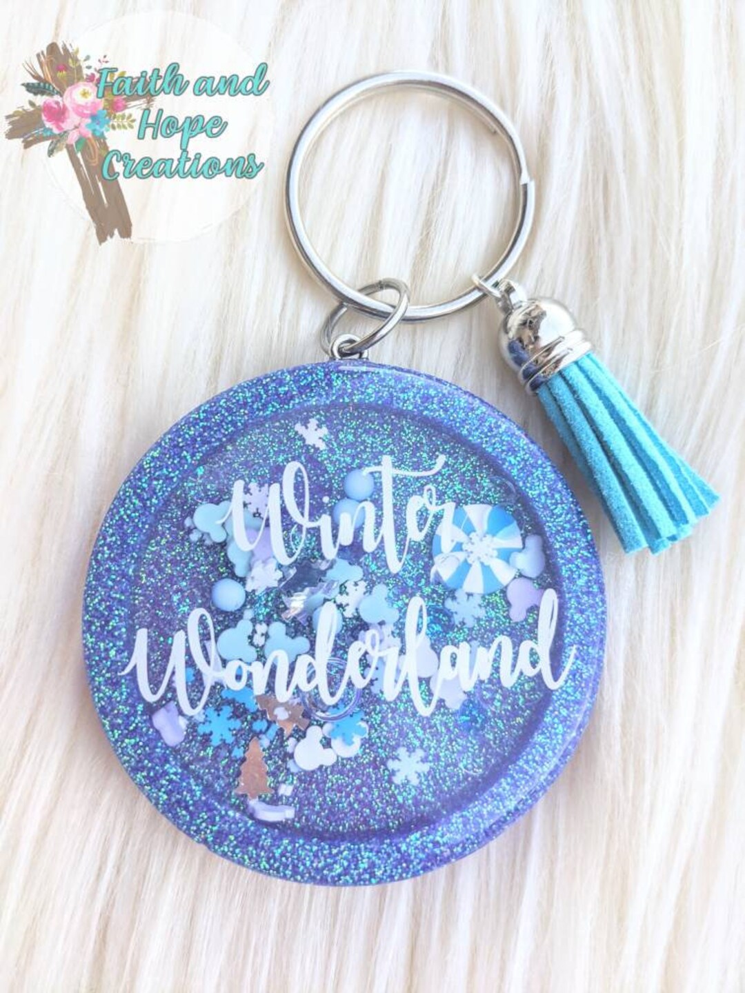 Winter Wonderland Shaker Keychain - Etsy