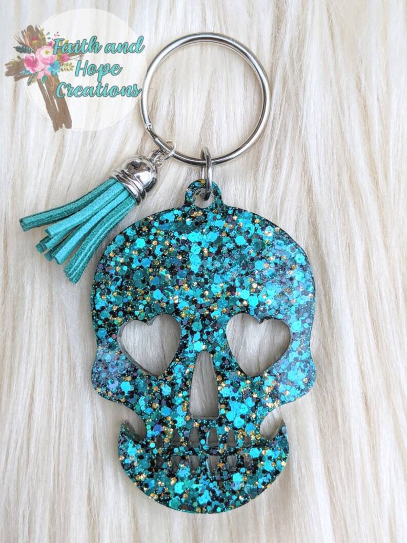 Glitter Skull Keychain - Etsy