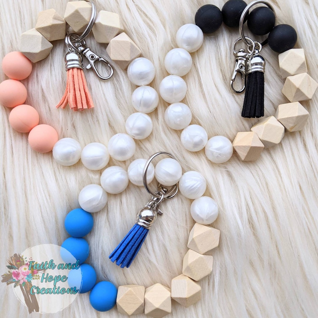 Beaded Pearl Inspired Keychain Bracelet, Keychain Wristlet, Keychain ...