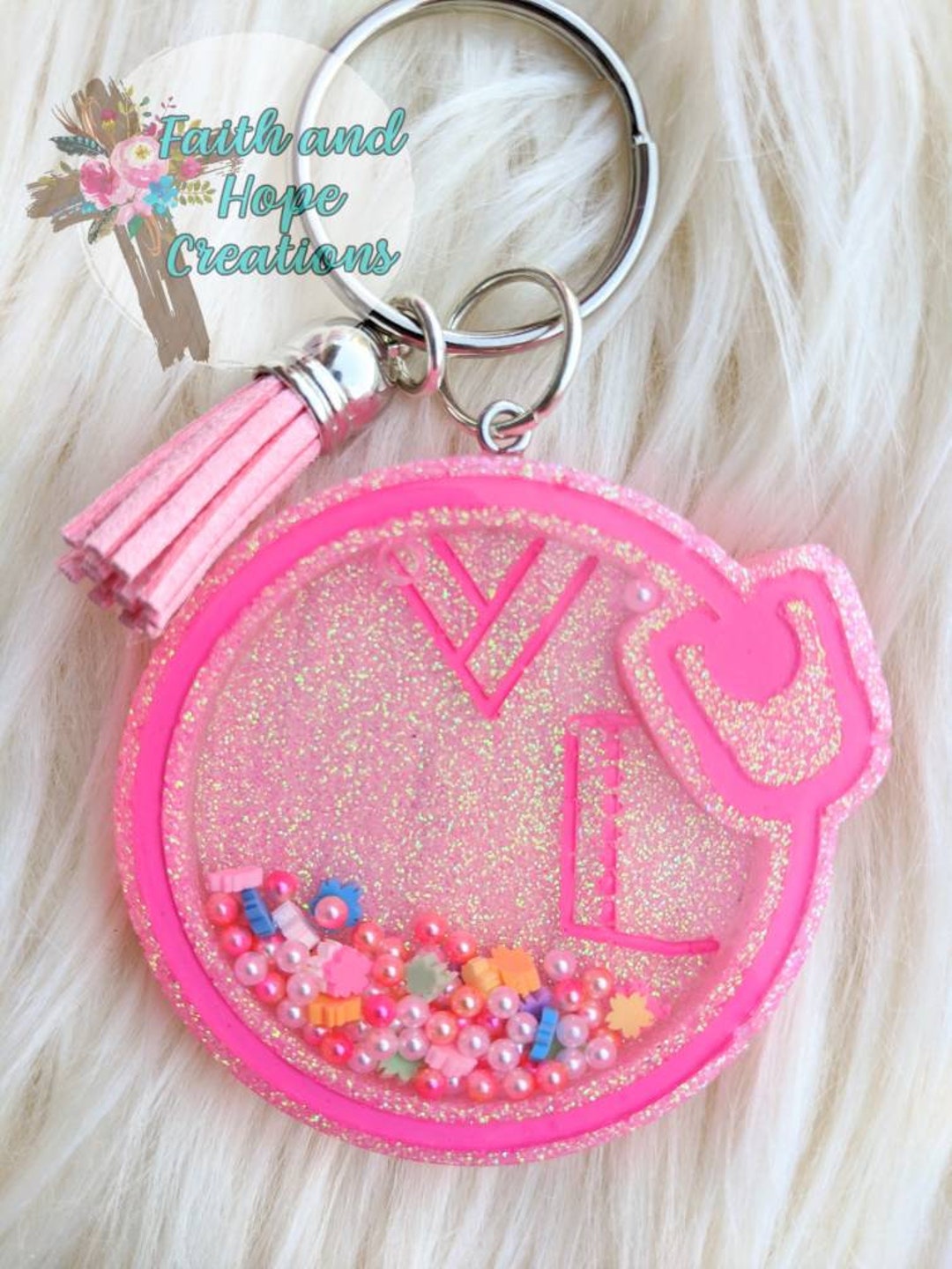 Pink Scrub Top Shaker Keychain - Etsy