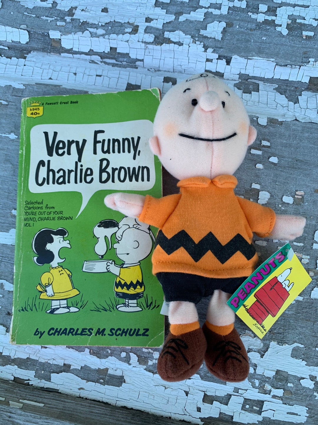 Charlie Brown Book Beanie Set Comic Funnies Very Funny Softcover Pocket ...