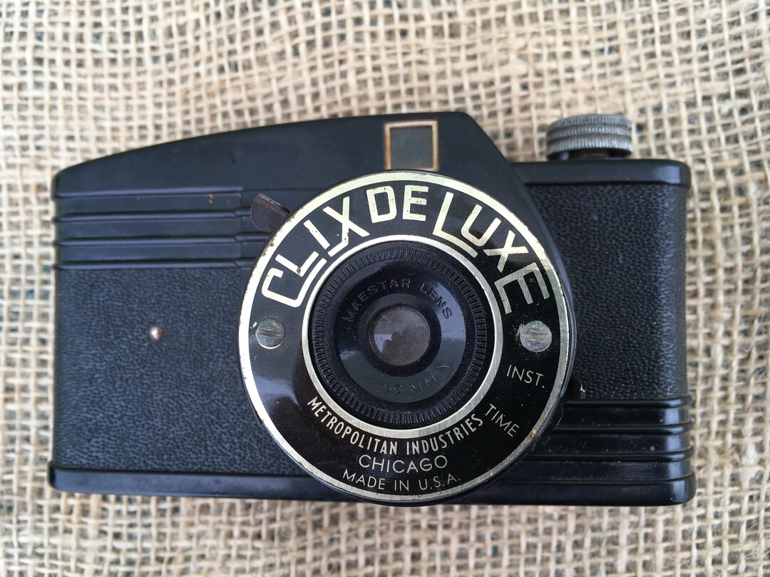 Clix De Luxe Camera Vintage Black Silver Chicago Retro Home Decor ...