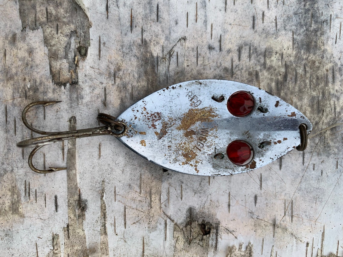 Red Eye Wiggler Fishing Lure Vintage Silver Large Rustic Worn - Etsy