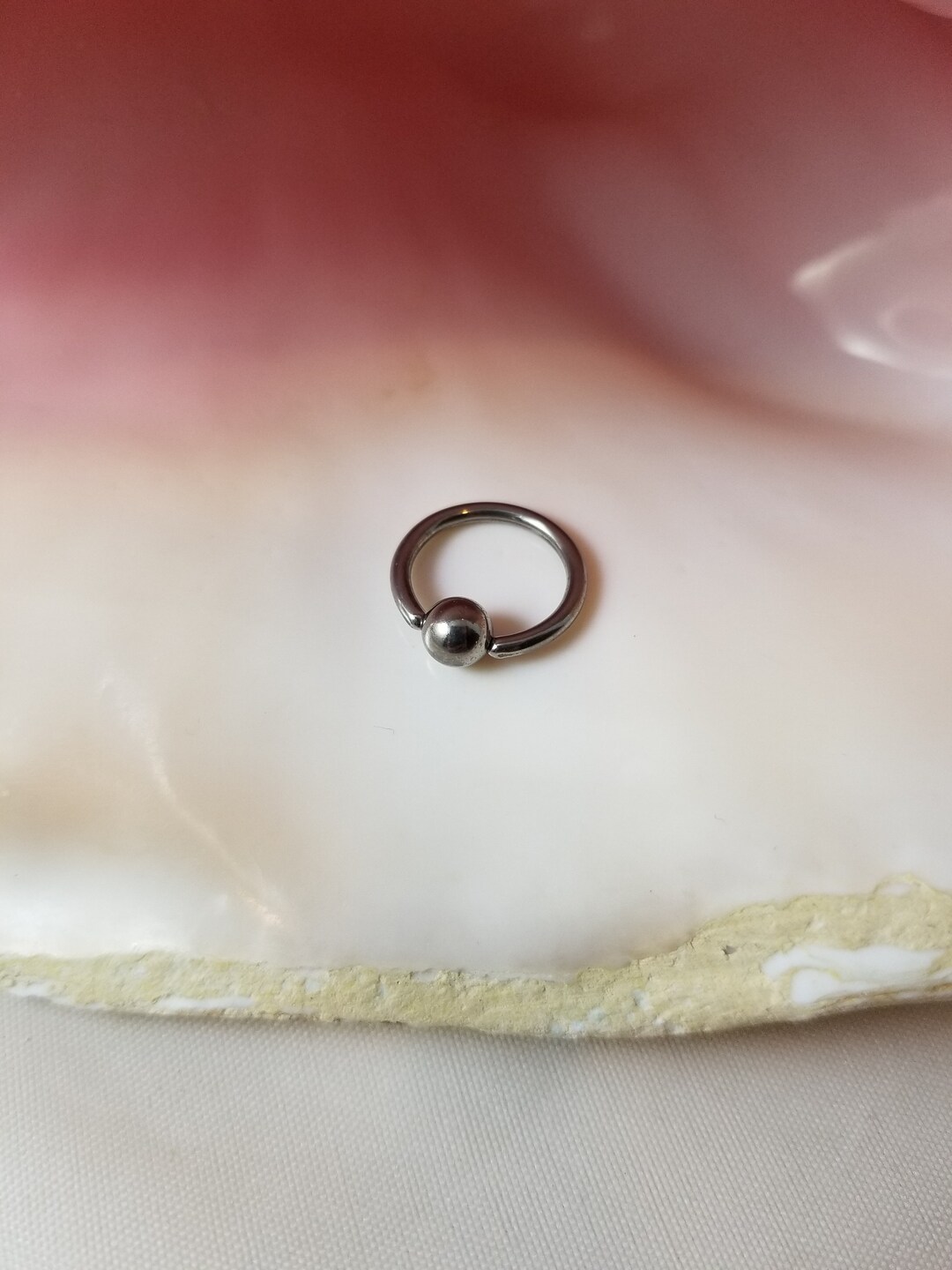 14G G23 Titanium Captive Bead Ring Plain - Various Diameters - Etsy