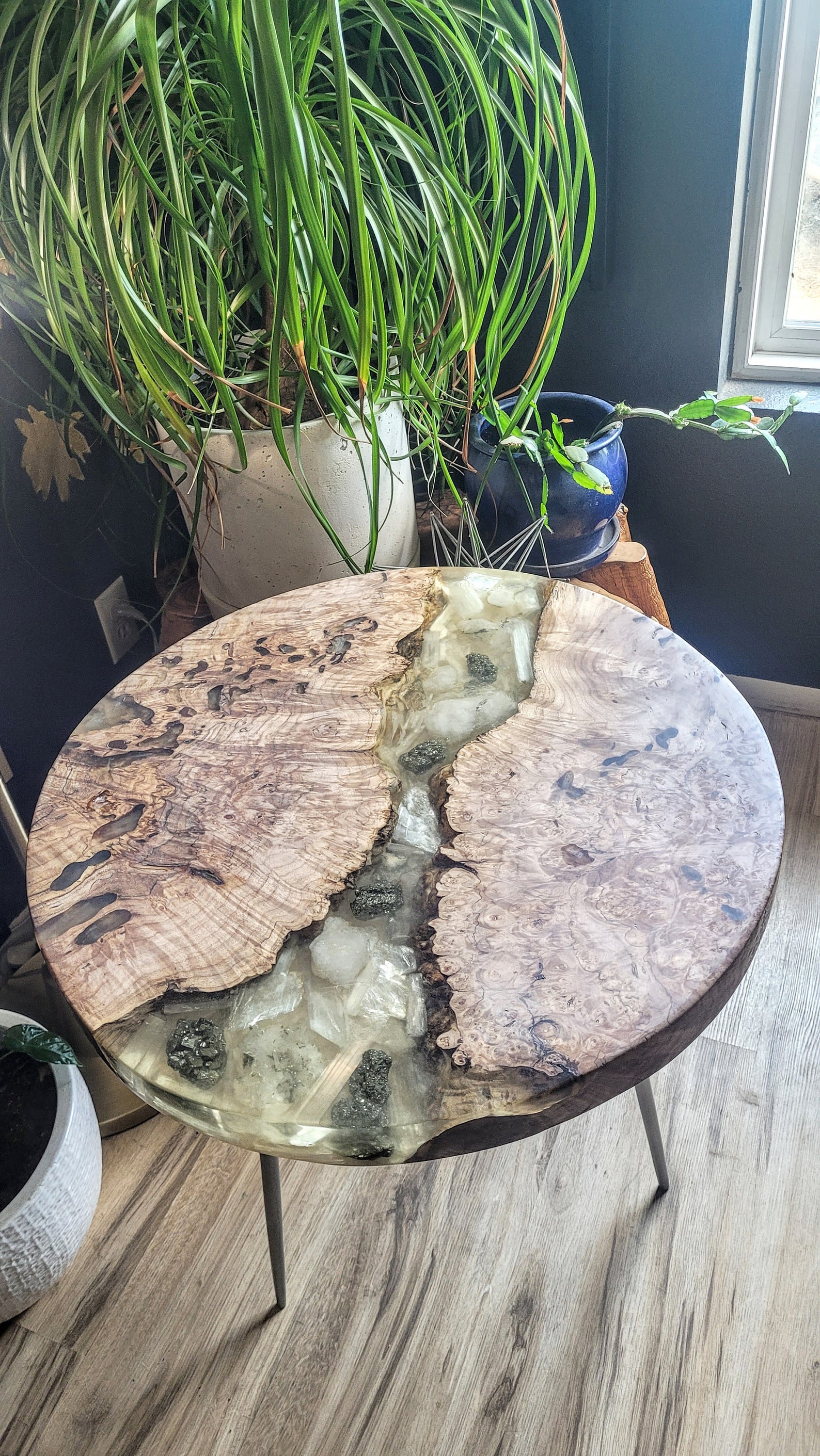 Round Cocktail Wood+crystal River Rock Table, Selenite, Quartz, Pyrite ...