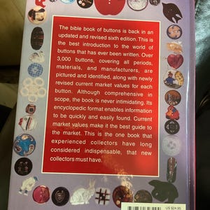 The Collector’s Encyclopedia of Buttons by Sally Luscomb - Etsy