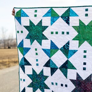 Starshine in Blue Quilt Kit Fabric Pattern and Binding and Backing ...