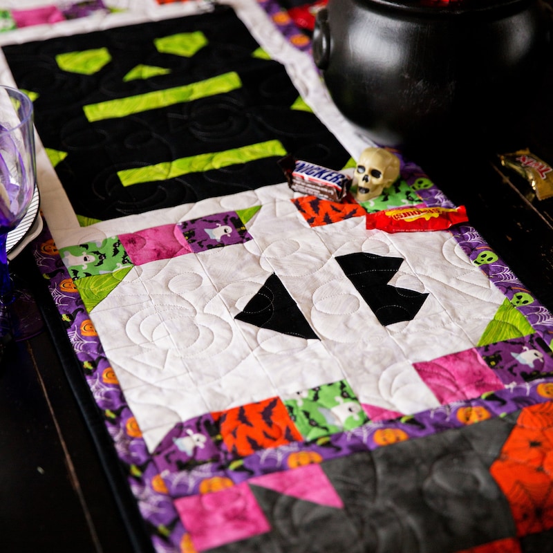 Halloween Table Runner Pattern - Etsy