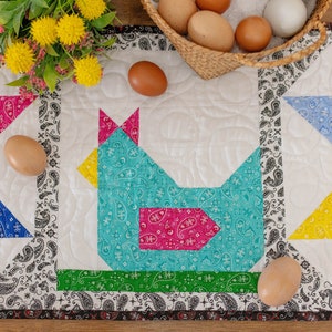 Funky Chicken Table Runner Quilt Kit Fabric Pattern Binding Backing ALL ...