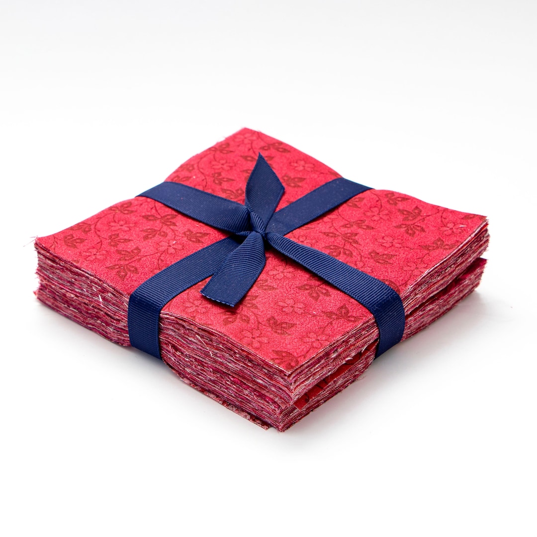 It's All Red 90-piece Pre-cut Charm Pack 5" Squares 100% Cotton Fabric ...