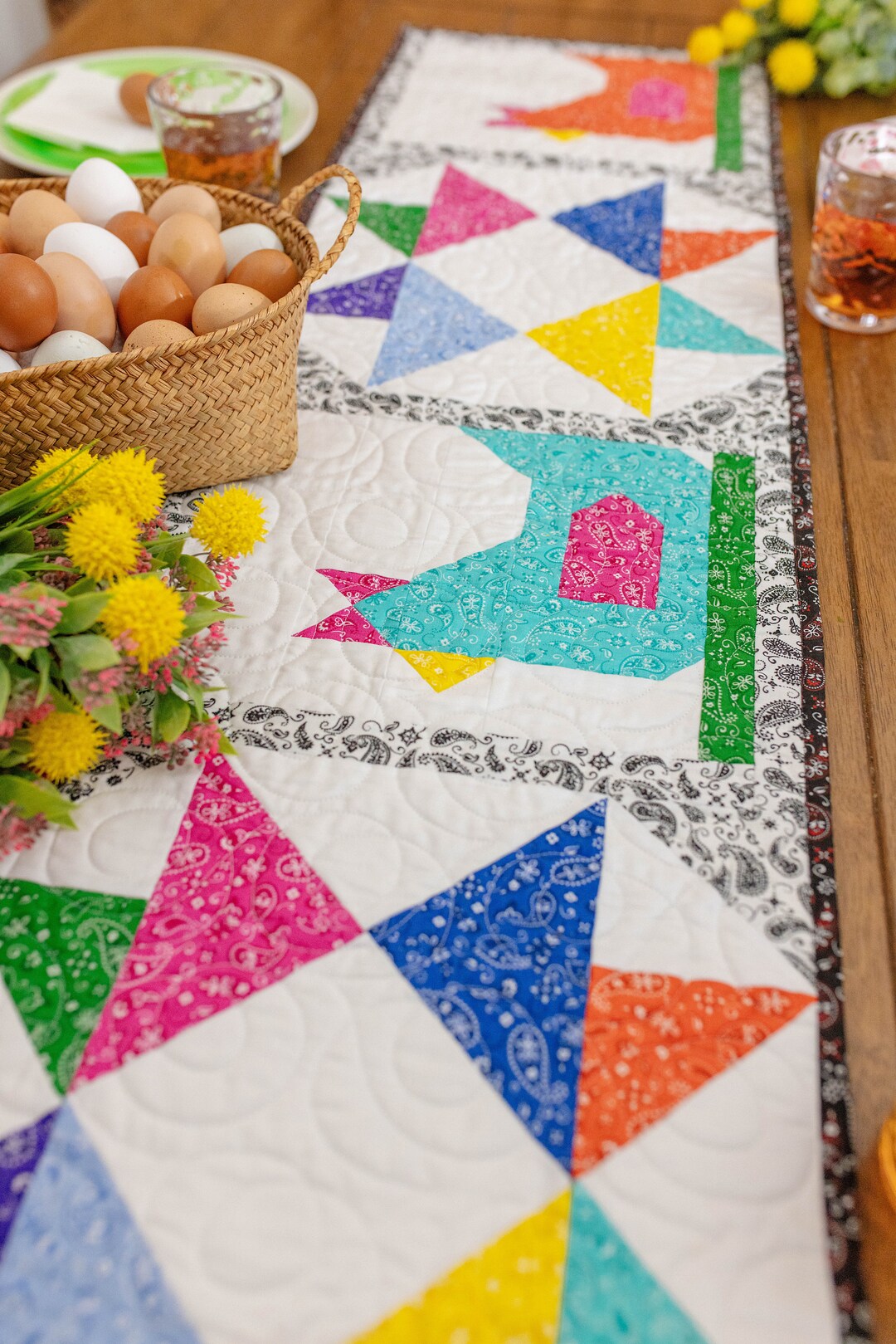 Funky Chicken Table Runner Quilt Kit Fabric Pattern Binding Backing ALL ...