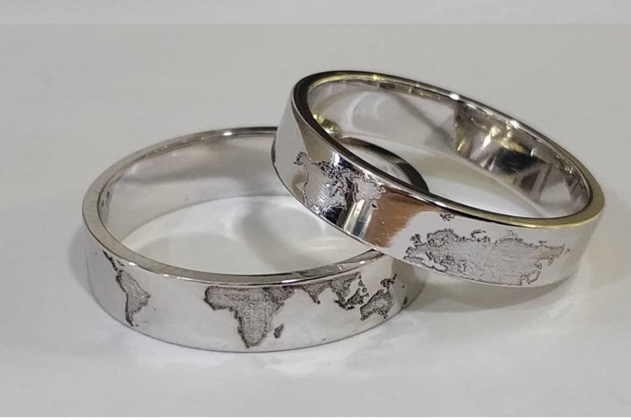 18k Gold World Map Wedding Rings flat Earth Version. Wedding Band ...