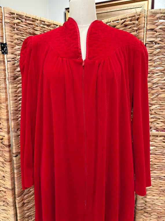 Vintage Red Velvet Robe, Long Evelyn Pearson Quilted … - Gem