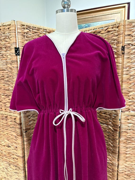 Vintage 60s Maroon Velvet Velour Robe, Long Vanity Fa… - Gem