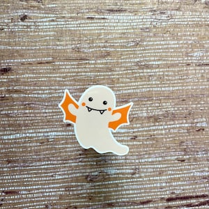 Pack of 6 Waterproof Vinyl Ghost Stickers, Cute Halloween Ghost Sticker ...