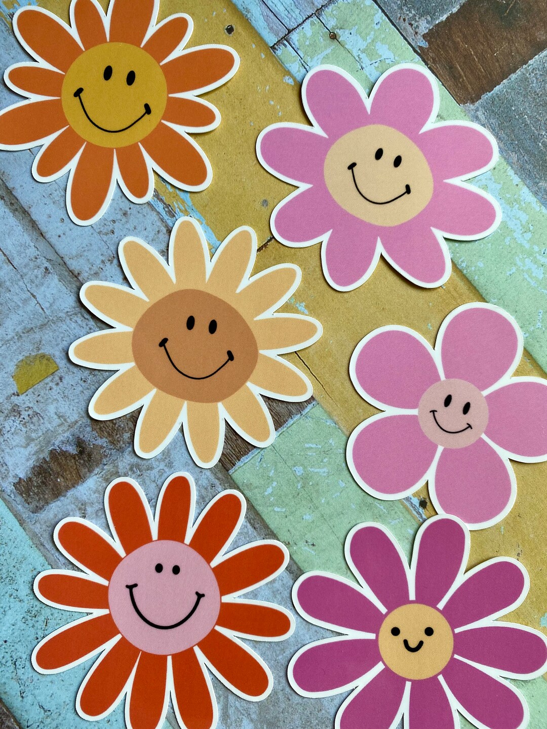 Pack of 6 Waterproof Vinyl Retro Flowers, Vintage Retro Flowers Sticker ...