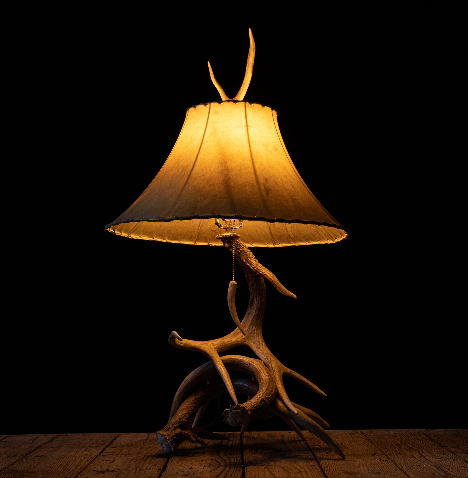 Handmade Whitetail Deer Antler Desk Lamp: Rustic Cabin Decor - Etsy