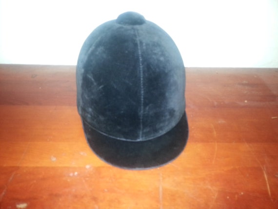 Black Hunt Cap - Gem