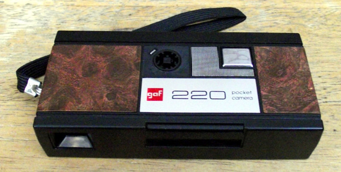 GAF Instant Load 220 Vintage Camera - Etsy