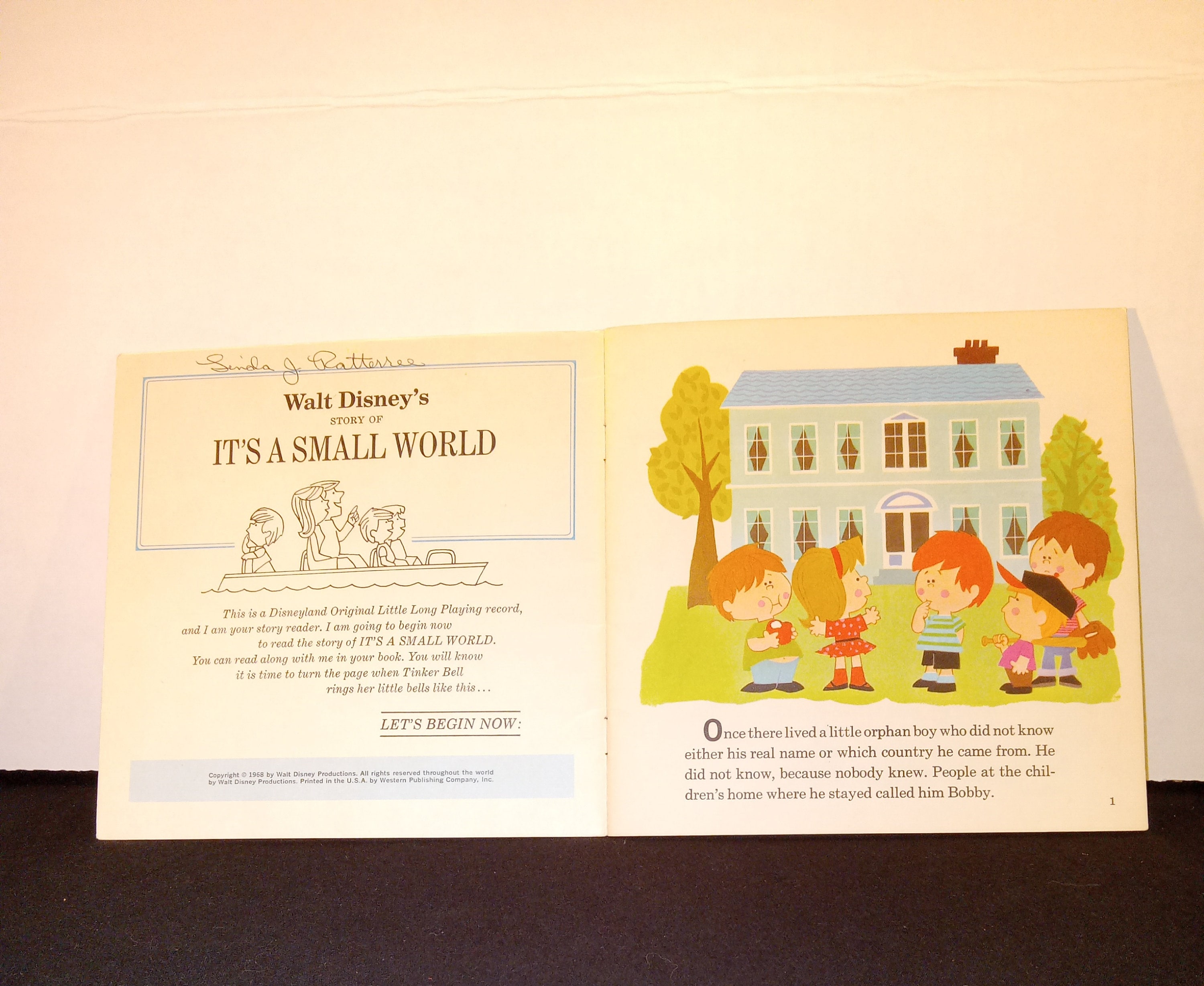 Walt Disney's It's a Small World Book and Record 1968 - Etsy