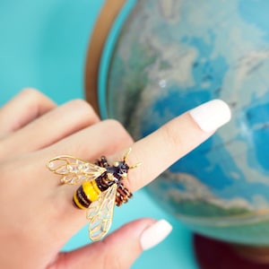 Honey Bee Ring, Enamel Ring, Bee Ring,, Enamel Jewelry. - Etsy