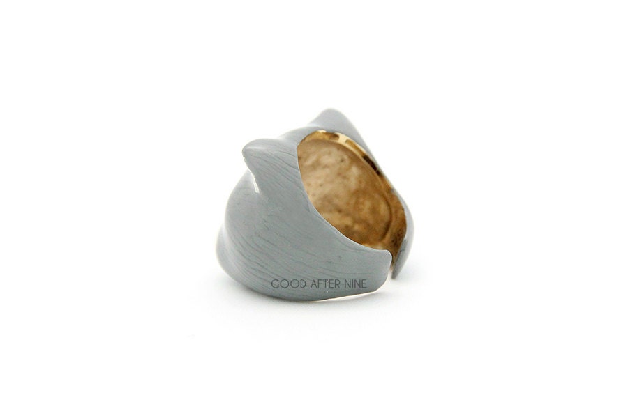 Jumpa , Grey Persian Cat Ring - Etsy