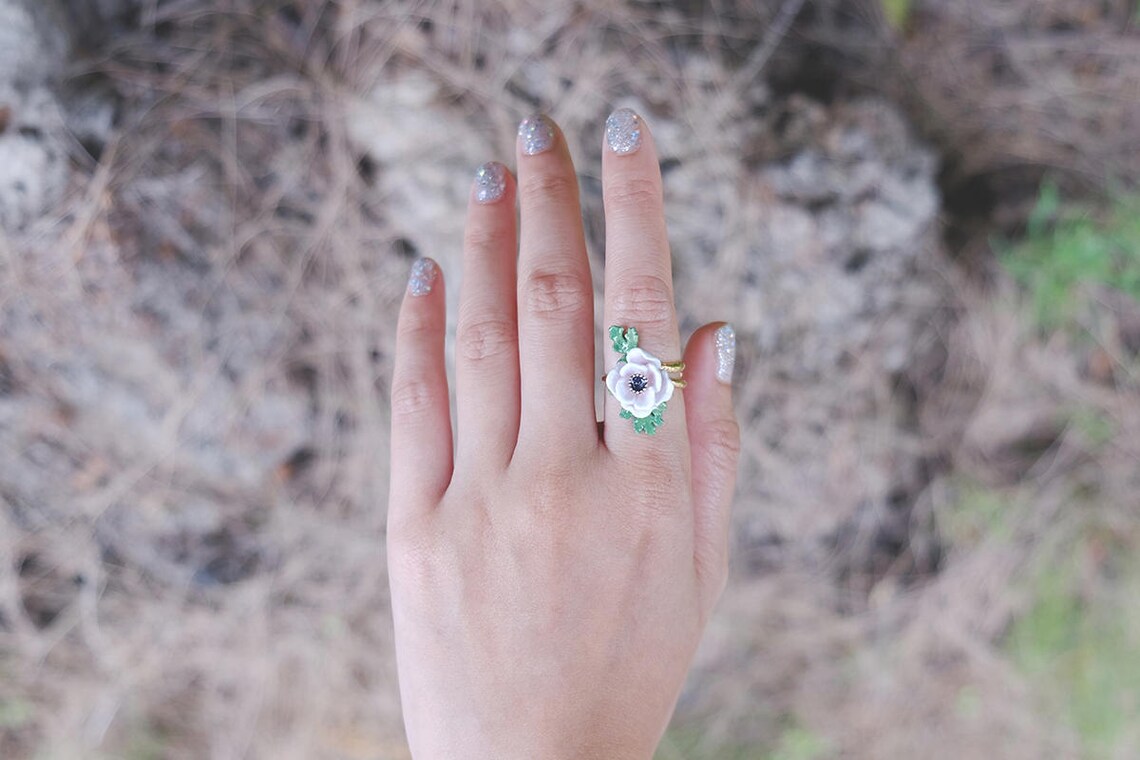 Anemone White Ring Flower Ring Enamel Ring Handpainted - Etsy