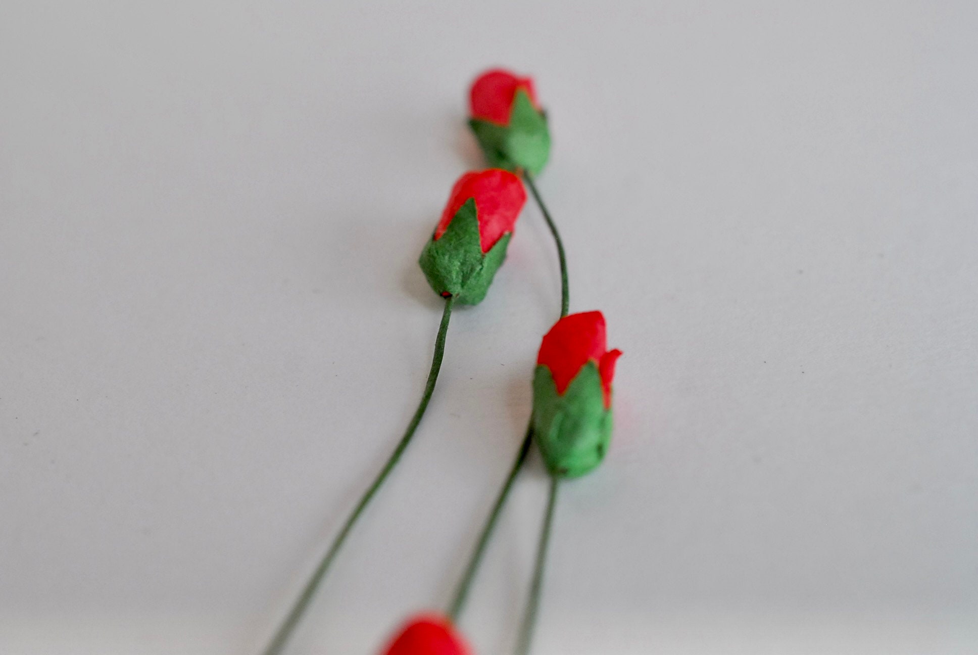 Red Mulberry Paper Roses: 50 DIY Flower Supplies (0.8x1.5 Cm) - Etsy