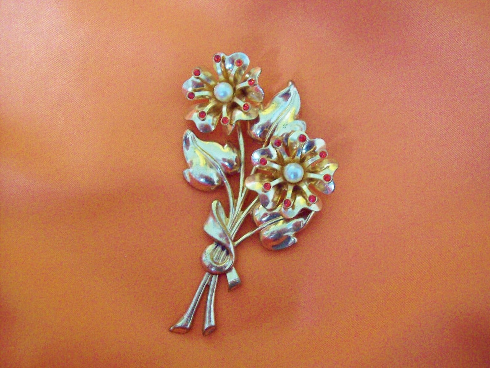 CORO Brooch Flowers and Ribbon Embellished With Faux Pearls | Etsy