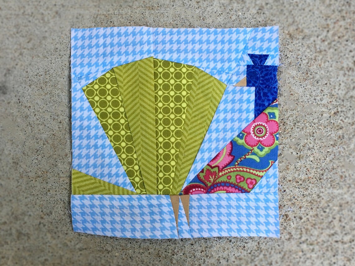 Peacock Paper Pieced Quilt Pattern in PDF - Etsy
