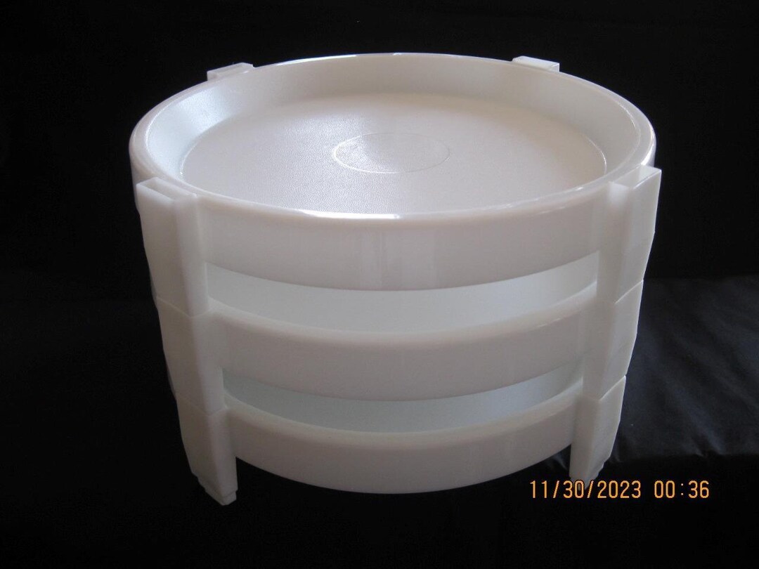 3 Tupperware Divide A Rack Pie Cake Taker Inserts 511 White - Etsy