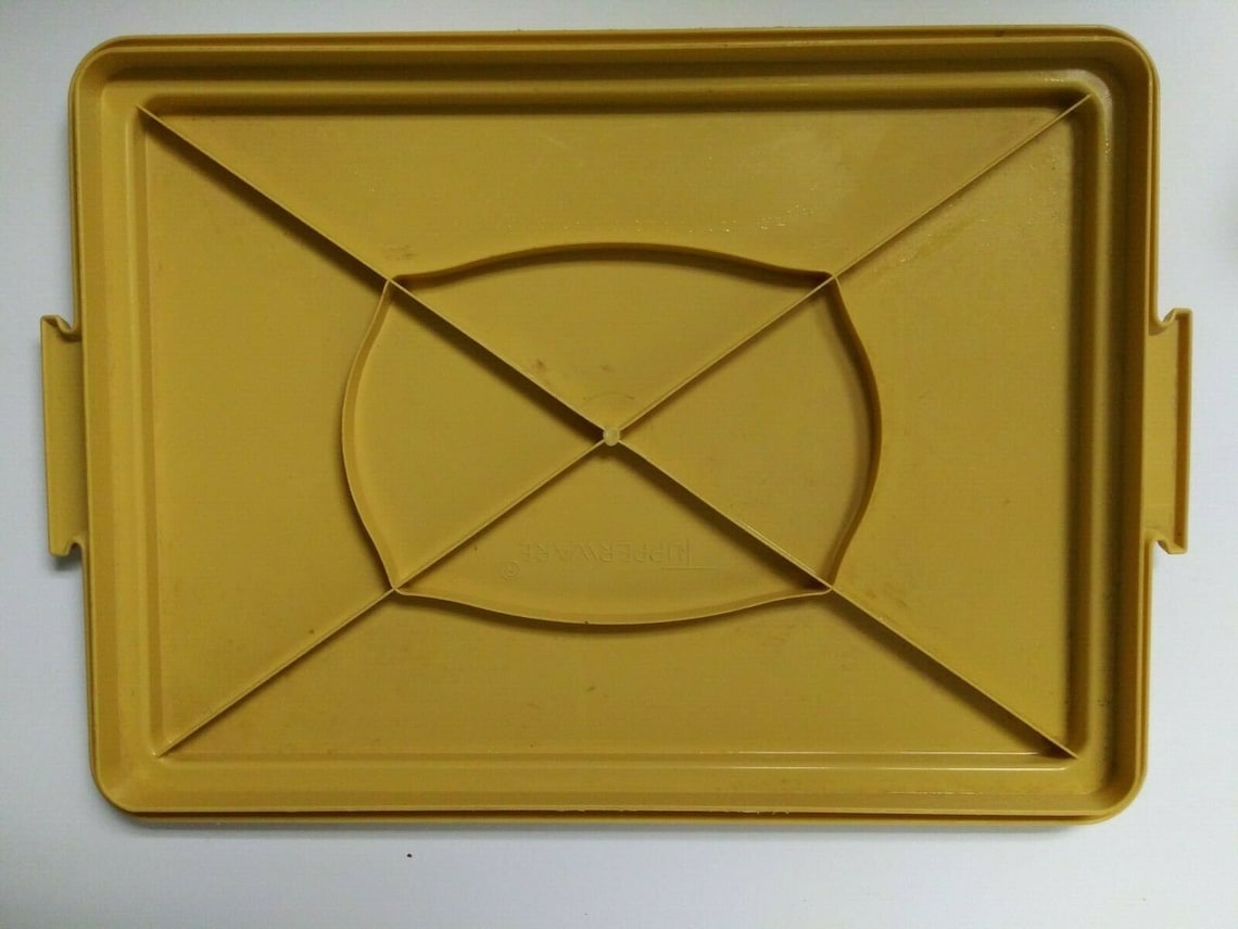 Tupperware, Sheet Cake Carrier With Handle, Base 622-harvest Gold, Lid ...