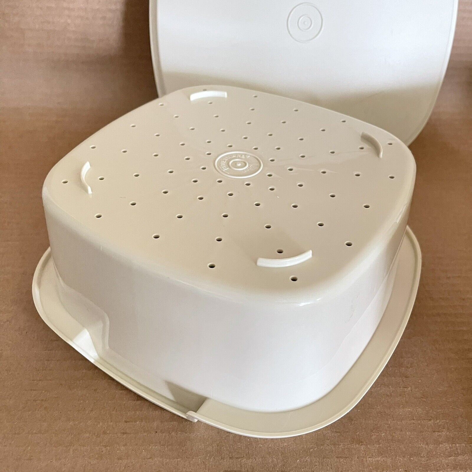 3pcs Tupperware Multi Server Container Steamer 888, Lid 889, and ...