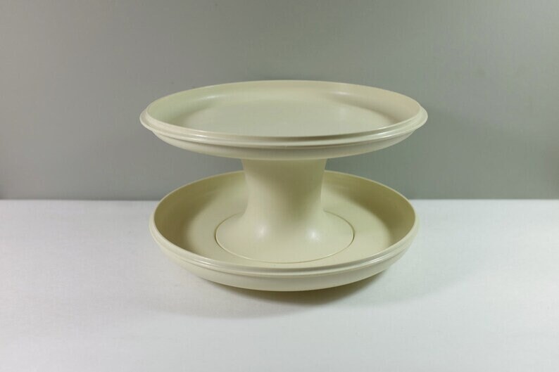 TUPPERWARE Cake Stand Pedestal Serve It All Dip Set Beige 1531, 1532 ...