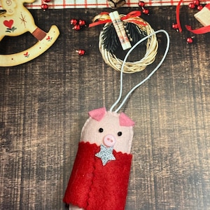 Cute Handmade Felt Pigs in Blankets Decorations, Christmas Tree Pigs in ...