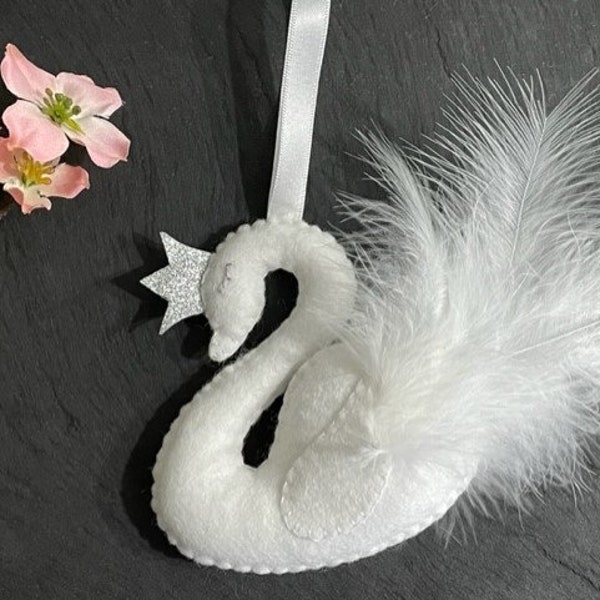 Felt Swan - Etsy