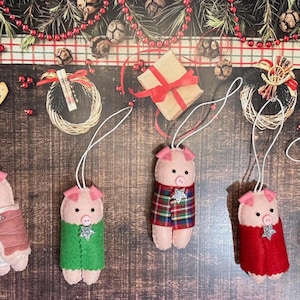 Cute Handmade Felt Pigs in Blankets Decorations, Christmas Tree Pigs in ...