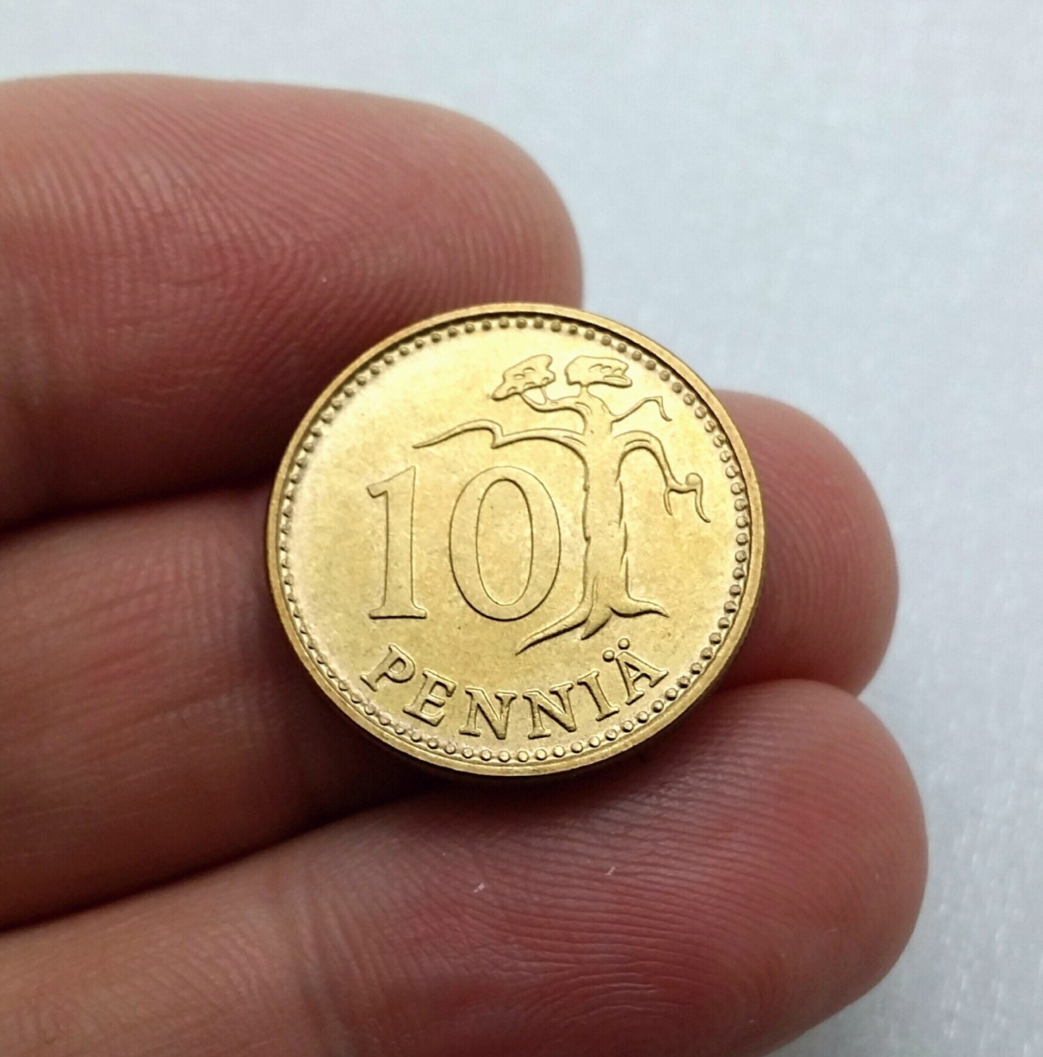 Lion Coin Finland 10 Pennia Coin Brass Lion and Tree Coin - Etsy