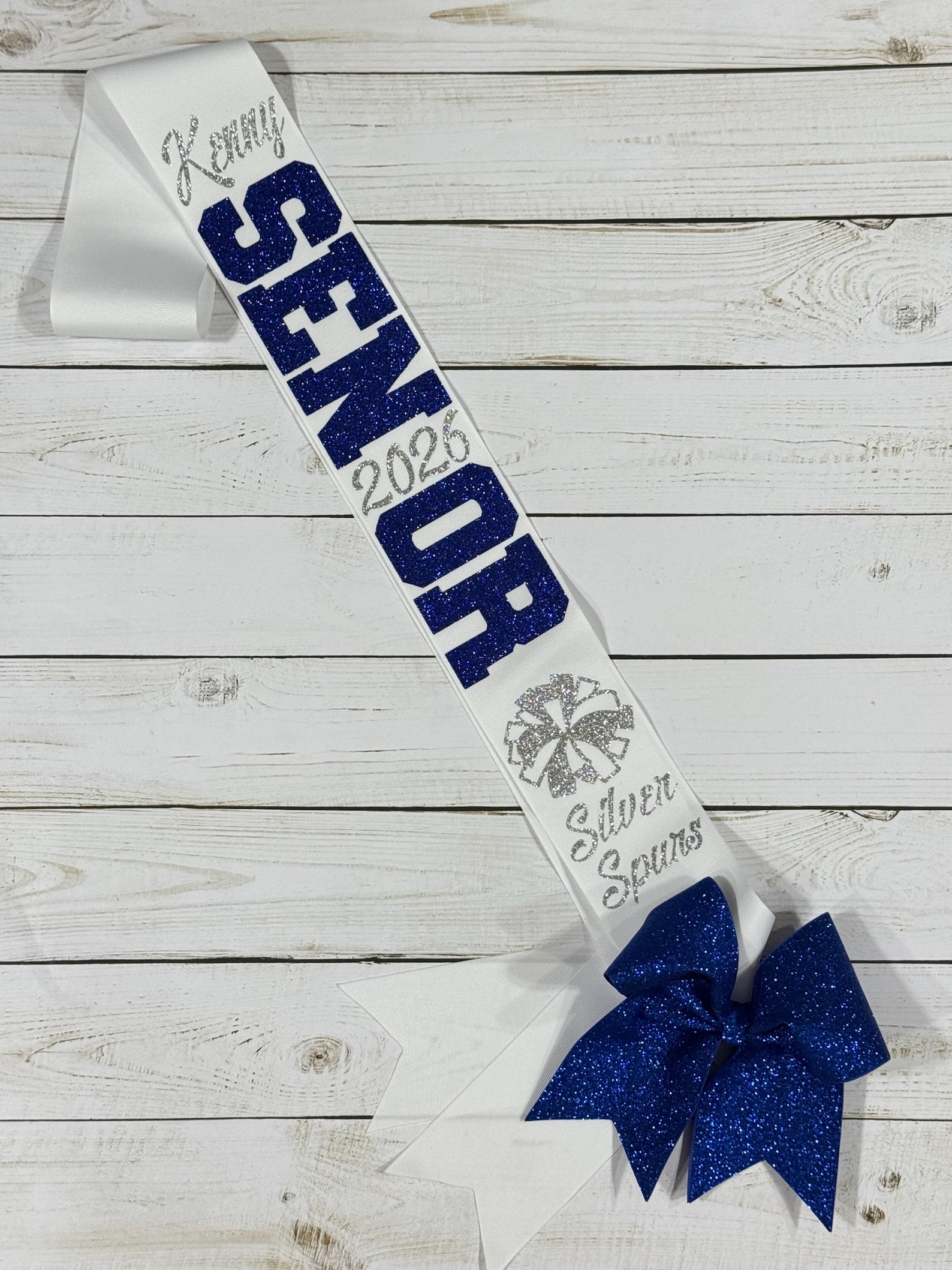 Banda con pompón personalizada premium para estudiantes de último año ...