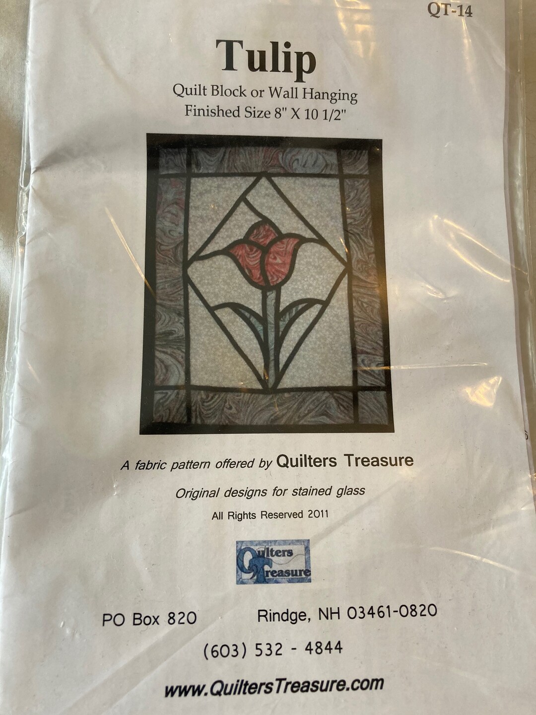 Tulip Stained Glass Quilt Block Wall Hanging Kit Fabric Quilters ...
