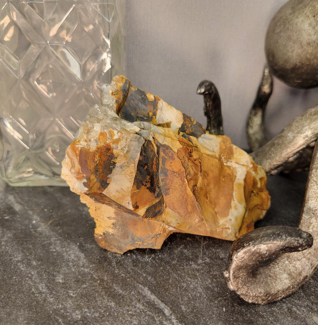 Ohio Rainbow Flint Rough With Quartz Geode - Etsy