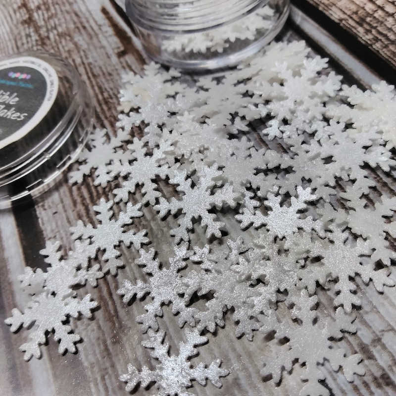 Edible Snow Flake Cupcake Toppers - Etsy