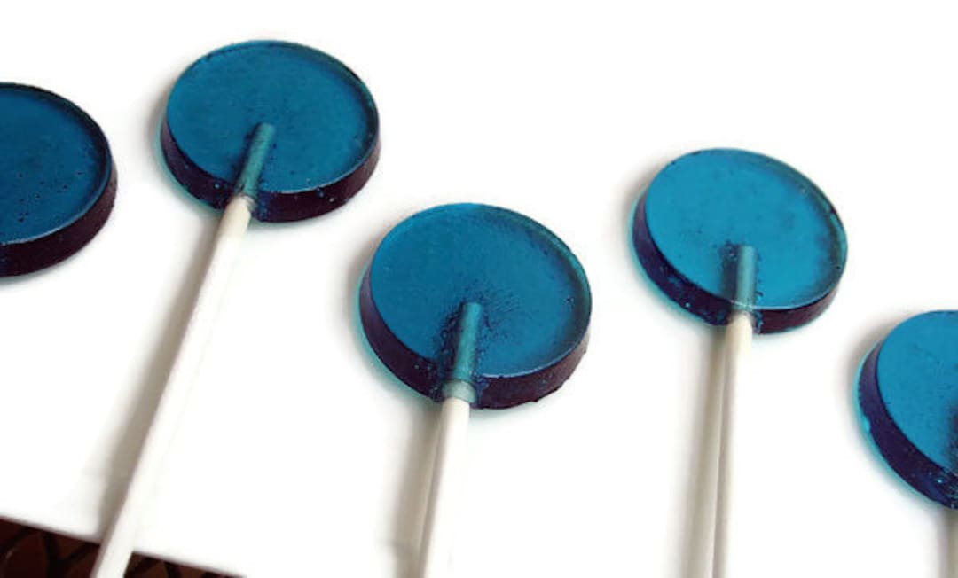 Blue Wedding Favor Lollipops - Flat Round Hard Candy - 6 Lollipop Pack ...