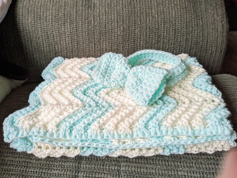Blue Green White Baby Blanket, Head Band 32x34 Chevron Stitch..crochet ...