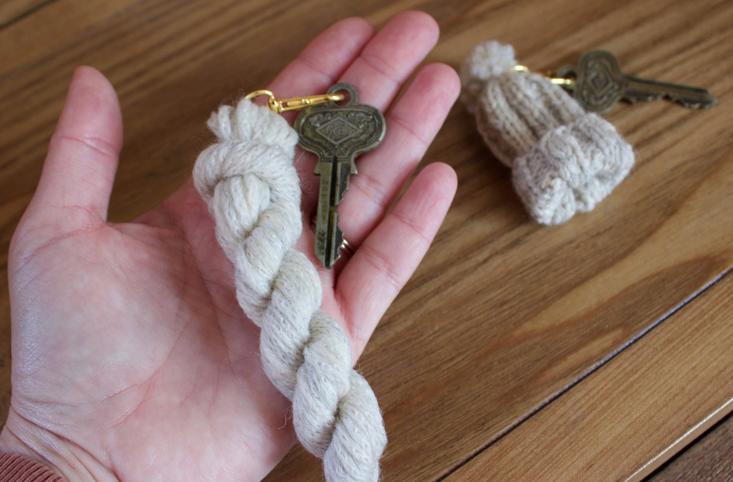 Mini Yarn Hank Key Chain Hank to Hat Key Chain Knitting | Etsy