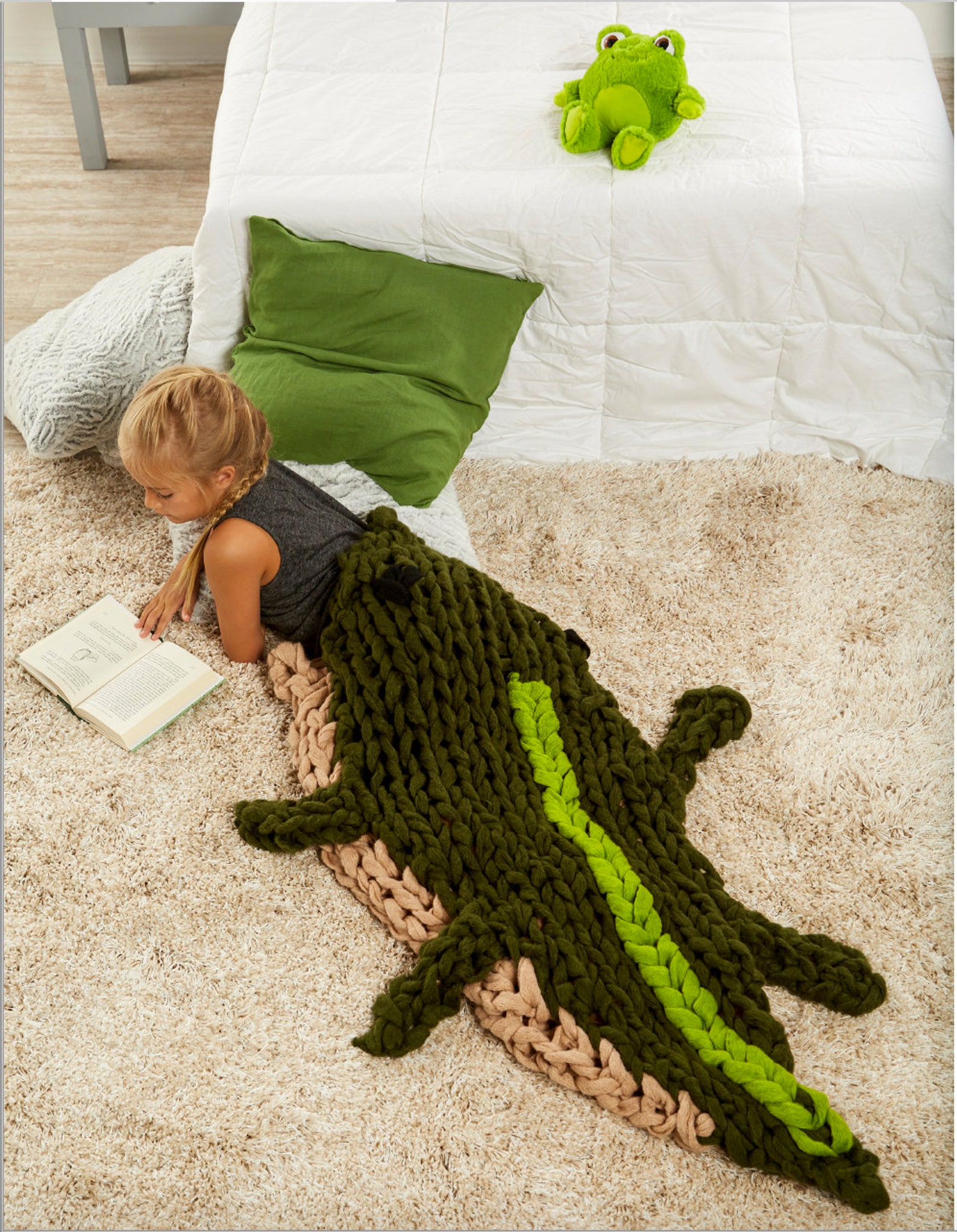 Arm Knitting Pattern // Arm Knit Alligator Sleep Sack // - Etsy